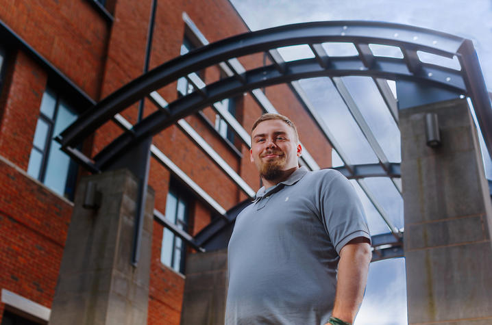 Advancing Kentucky Together: James Russell’s resiliency as a first-gen student | UKNow